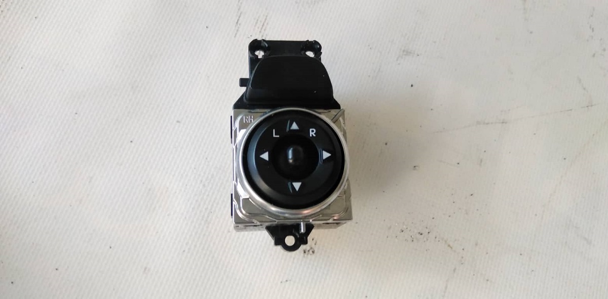 HYUNDAI i30 5D 2012-2014, HYUNDAI i30 5D 2014-2017 ΔΙΑΚΟΠΤΗΣ ΚΑΘΡΕΠΤΩΝ ...