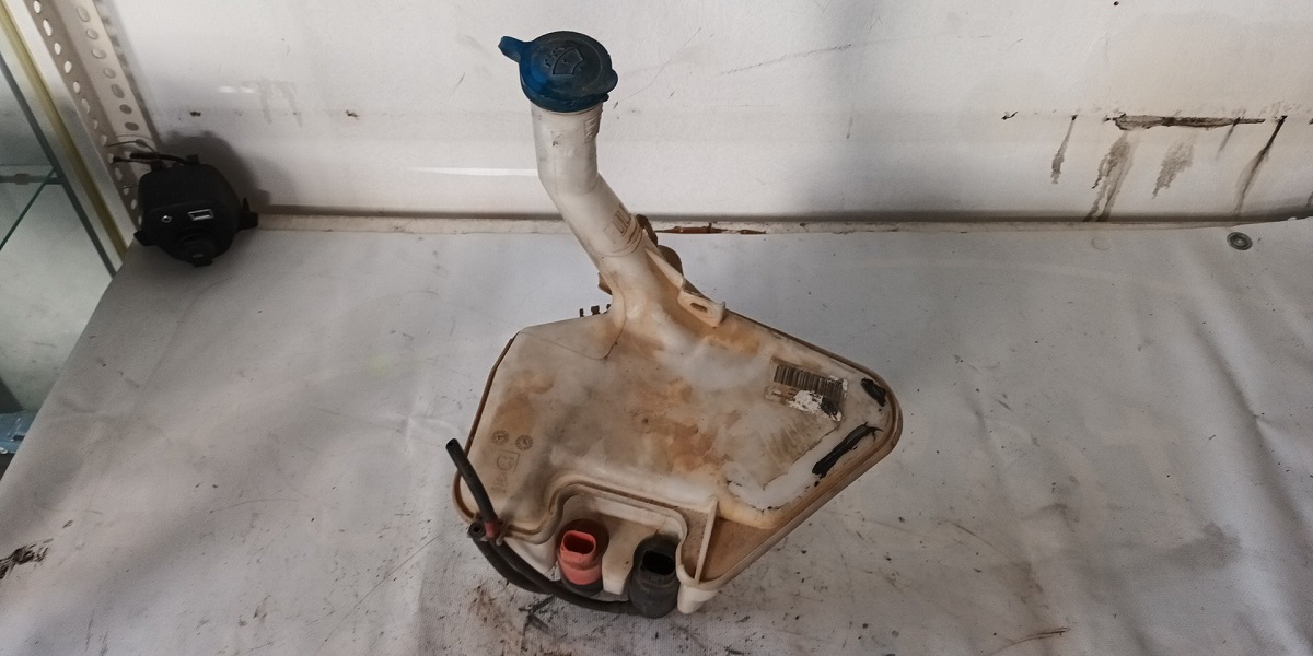 TOYOTA YARIS 2006-2011 ΔΟΧΕΙΟ ΝΕΡΟΥ ΥΑΛΟΚΑΘΑΡΙΣΤΗΡΩΝ 85310-0D060 ...