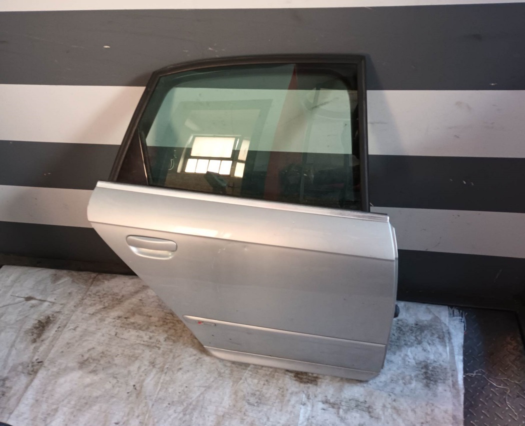 AUDI A4 2005-2008 ΠΟΡΤΑ ΠΙΣΩ ΔΕΞΙΑ - Partscoop - Ανταλλακτικά αυτοκινήτων